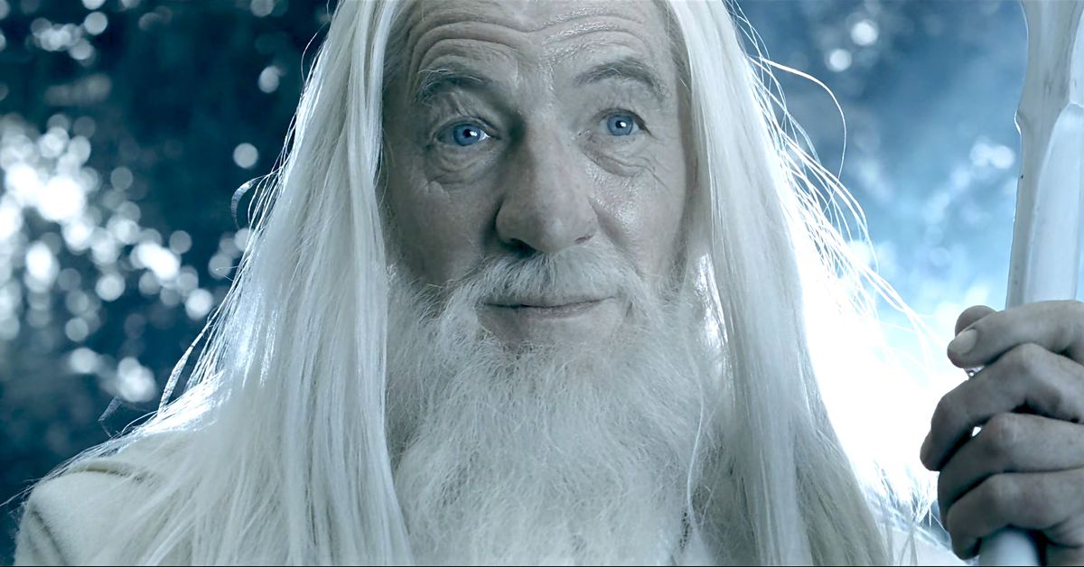 The Lord of the Rings: The Two Towers (2002) review | The Official ...